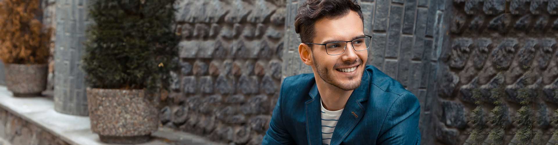 What Happens with Presbyopia? | Stamper Optometry | San Francisco CA
